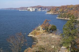 Willmore Lodge at Lake of the Ozarks - The Accidental Ozarkian