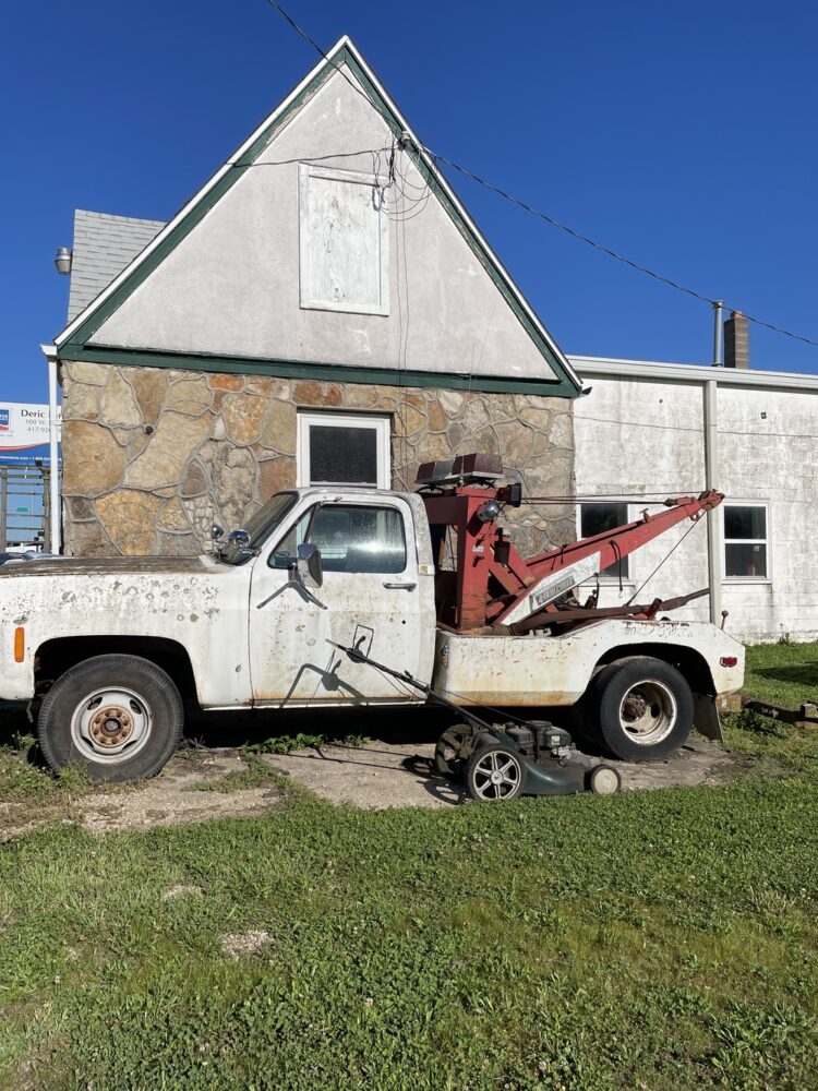 Giraffe Stone Architecture in the Ozarks - The Accidental Ozarkian